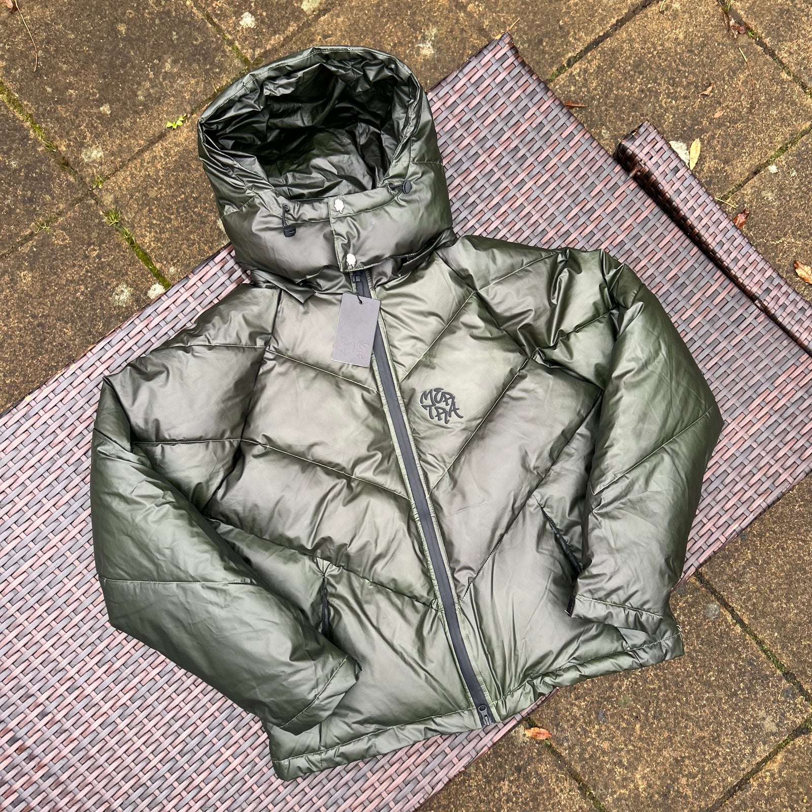 Mertra Heat Reactive Puffer Jacket | Twentytwo Supplies
